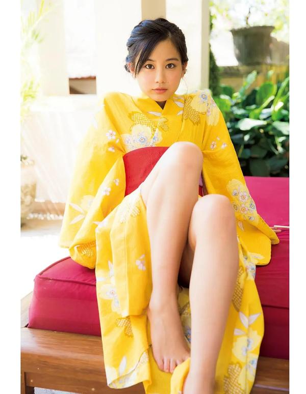 伊藤优衣写真集《1ST.with YUI》高清全本[81P][清晰度：1080*1394 / 大小：24M]-猩猩智库 - 提供高质量日系写真