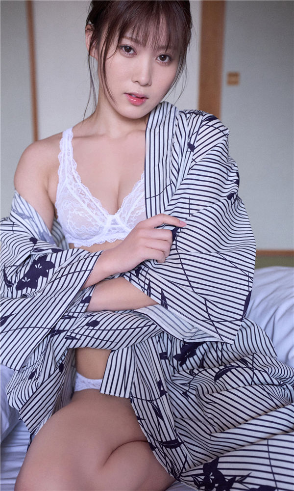 冈部麟写真集《永遠の虜毒～prologue～》高清全本[82P]「清晰度：1500*2500 / 大小：196M 」-猩猩智库 - 提供高质量日系写真