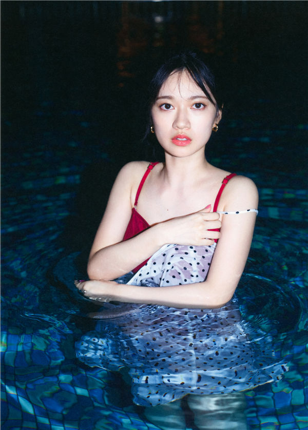 寺田兰世1ST写真集《なぜ、忘れられないんだろう？》高清全本[116P]-猩猩智库 - 提供高质量日系写真